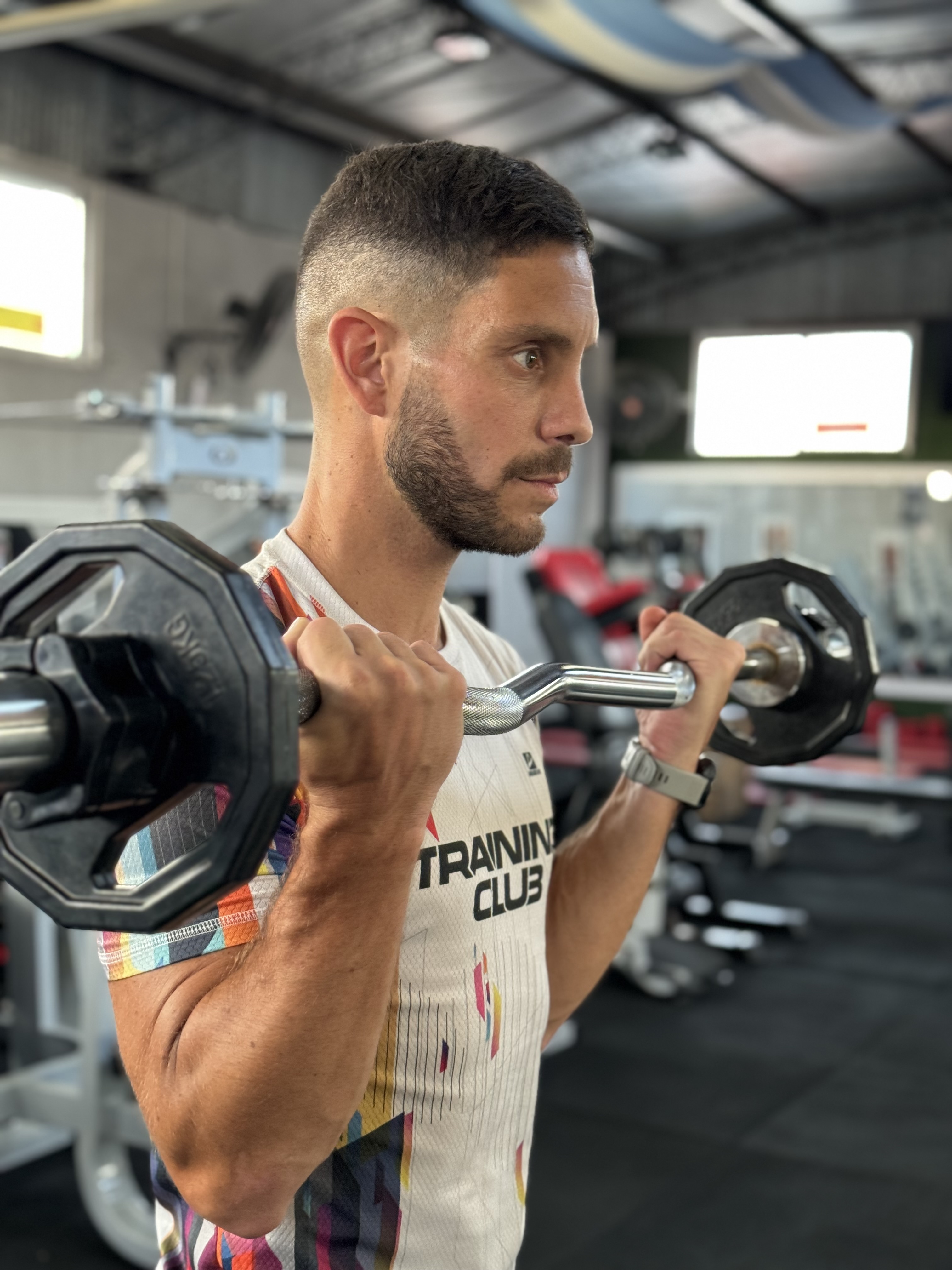 Bíceps con barra | Bíceps | Ejercicios